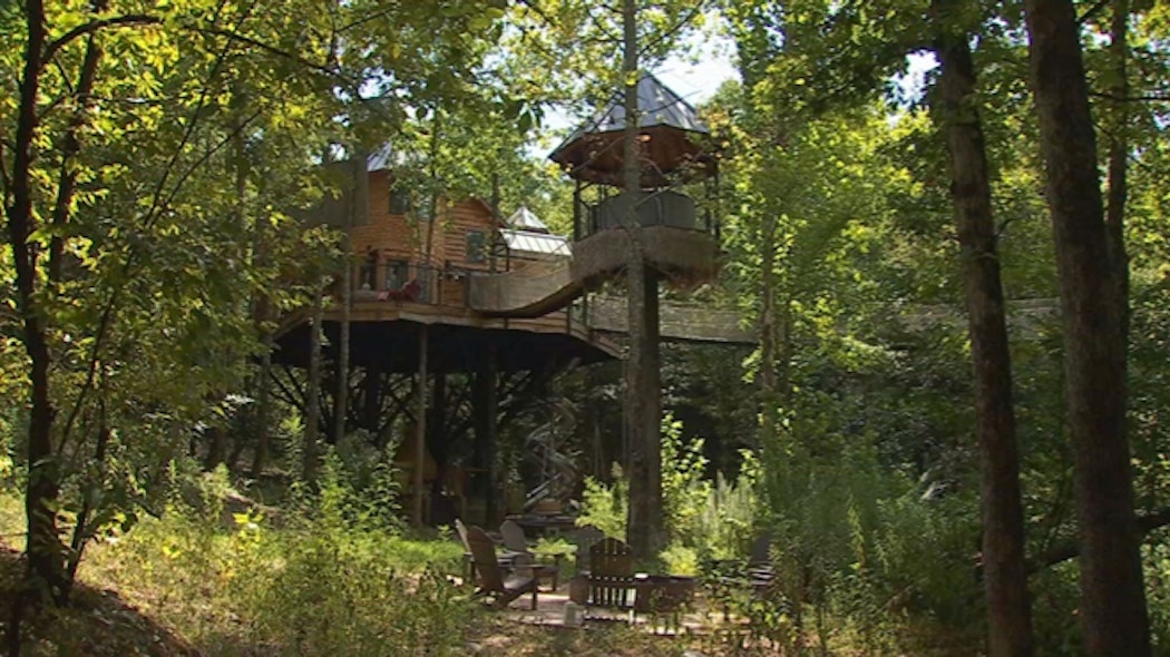 Inside Oklahoma’s award-winning Airbnb: Hidden gem luxury treehouse ...