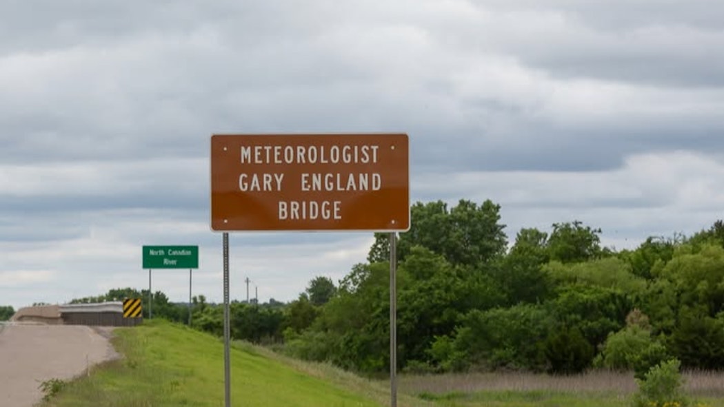 Gary England honored with Bridge in Seiling