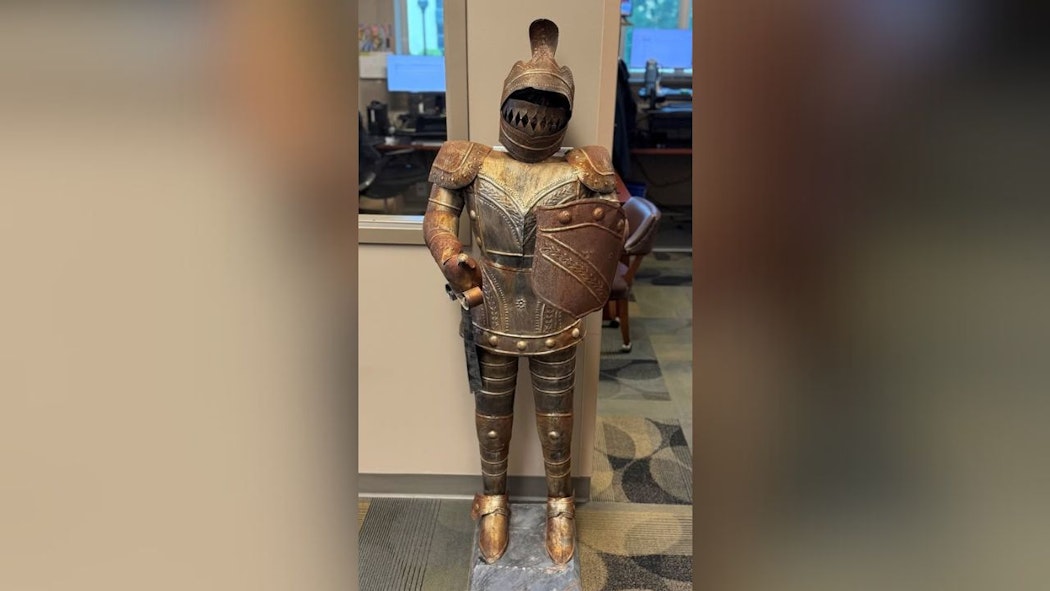 Edmond Police find full suit of armor on road, is it yours?